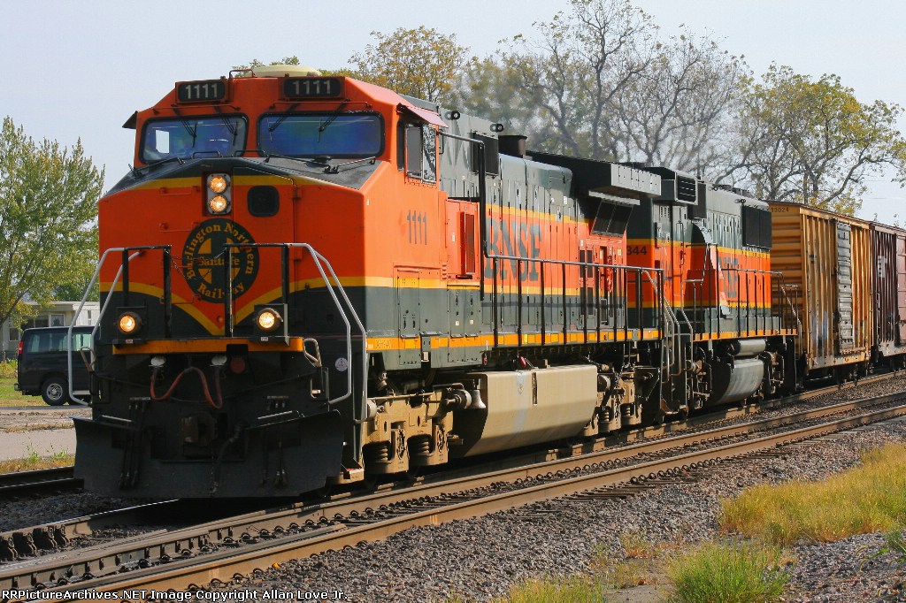BNSF 1111 west